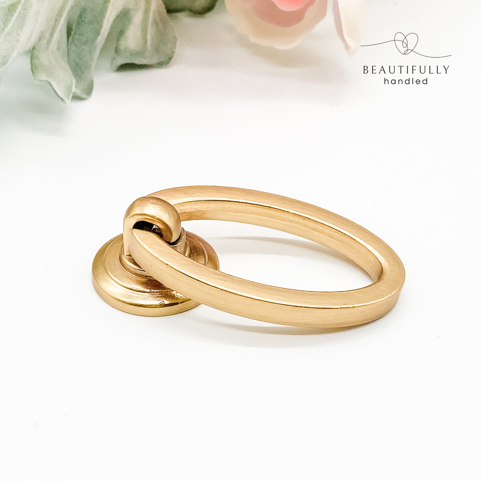 Brushed gold oval ring pull handle - Beautifully Handled