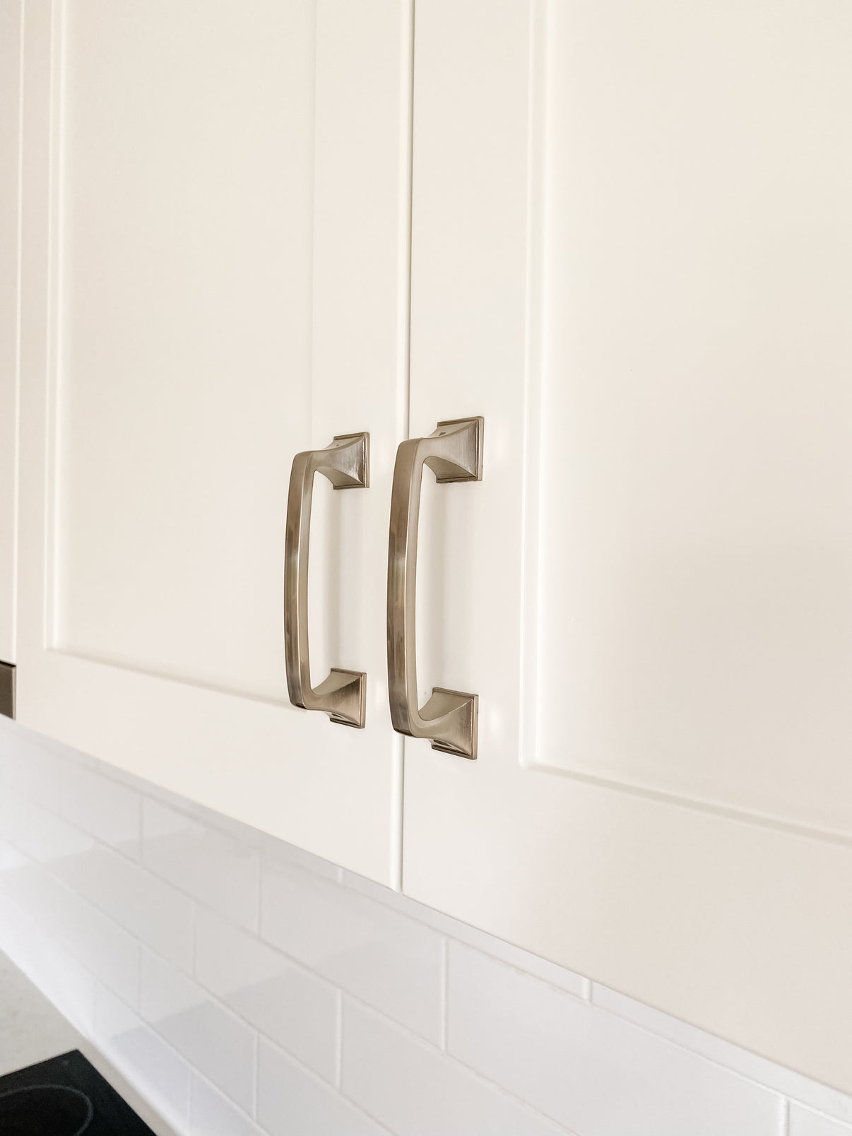 Brushed Chrome Hamptons Style kitchen handle - Beautifully Handled